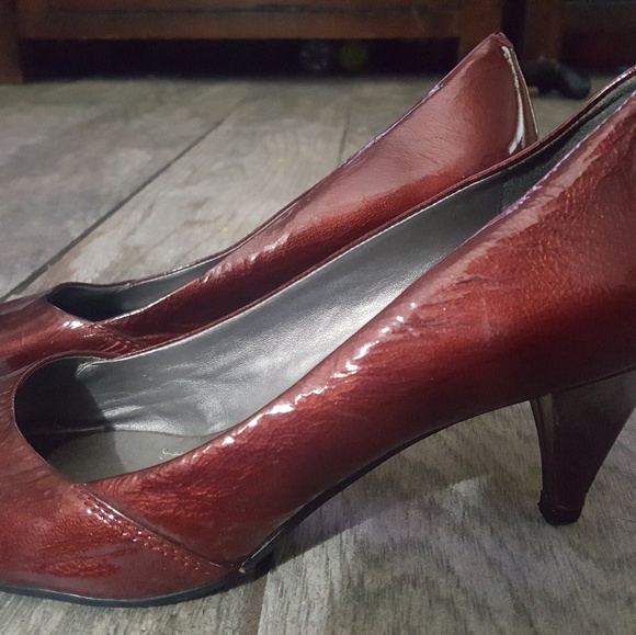 Enzo Angiolini | Shoes | Enzo Angiolini Patent Leather Heels | Poshmark